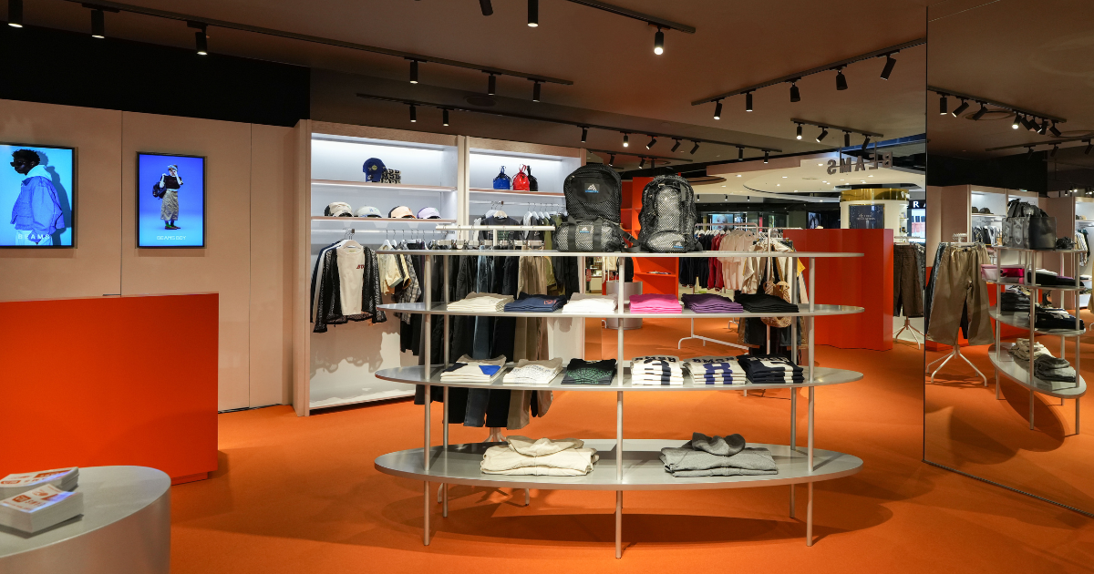 ビームス、韓国で初となる期間限定店を5/8までソウルに出店 コラボアイテム・限定商品も販売中|ECzine（イーシージン）